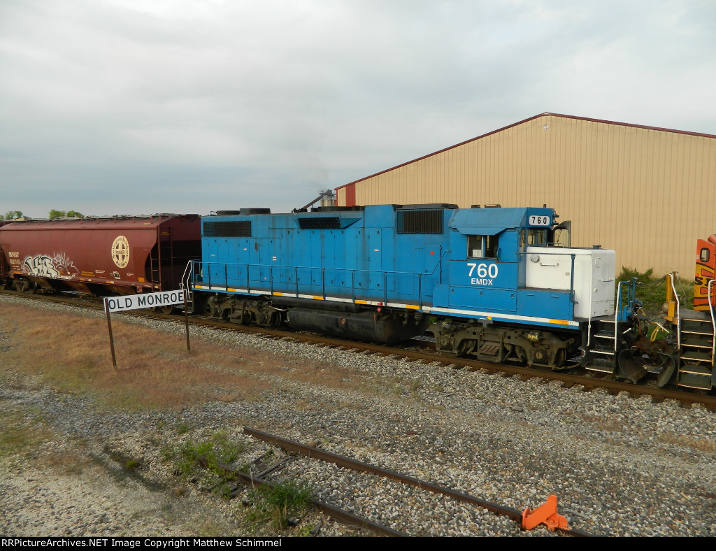 EMD BLUE!